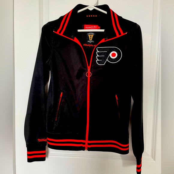 Mitchell & Ness | Jackets & Coats | Philadelphia Flyers Vintage Hockey ...